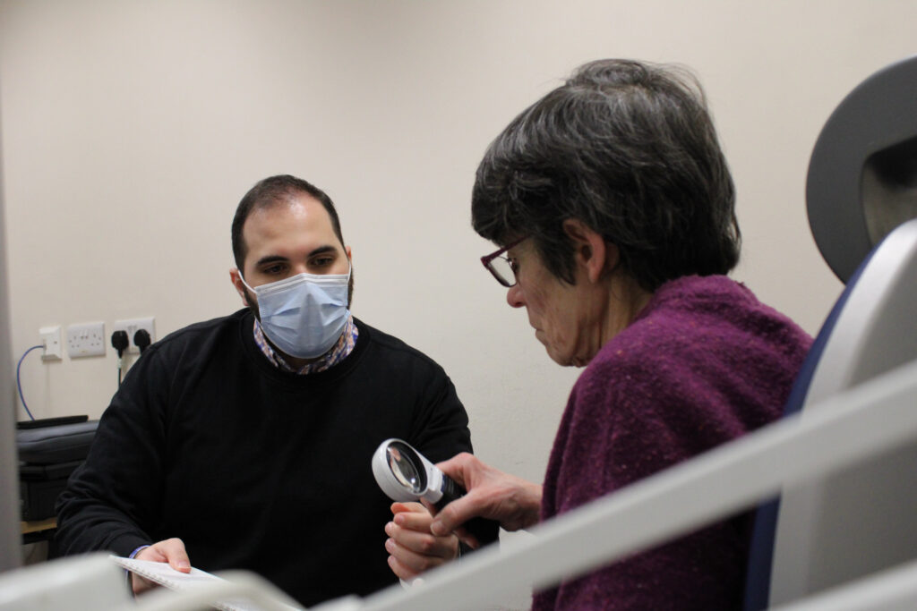 Pre registration Optometrists and Student Dispensing opticians Low ...